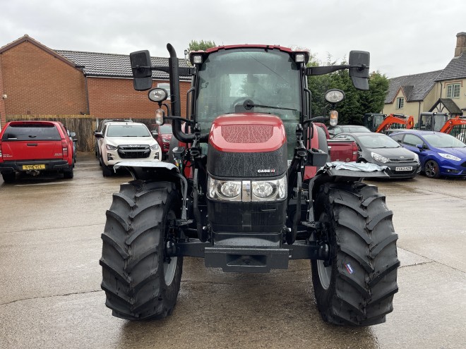 Case IH Farmall 120C HI-LO Loader Ready
