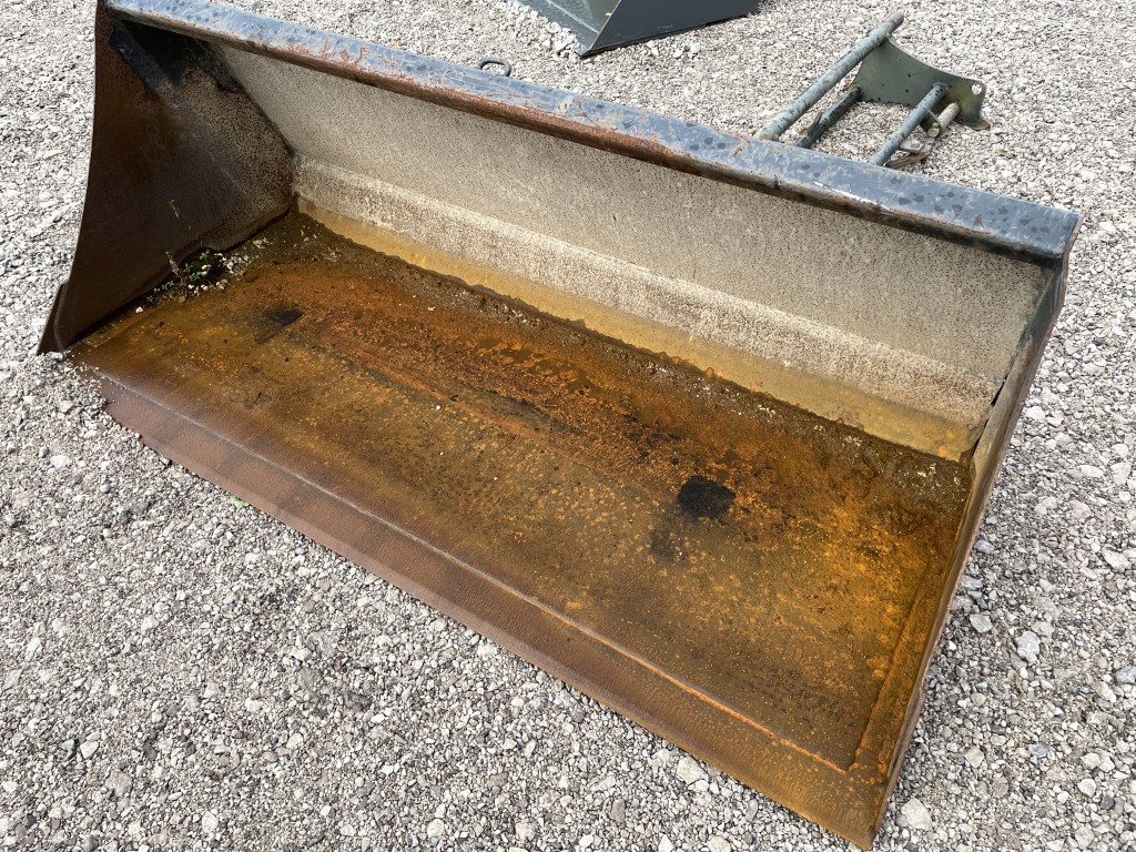 Bucket Stoll General Purpose 2005mm wide euro 8